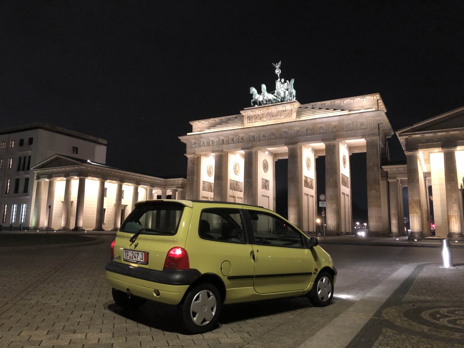 How to import a classic car to the UK | Hagerty UK