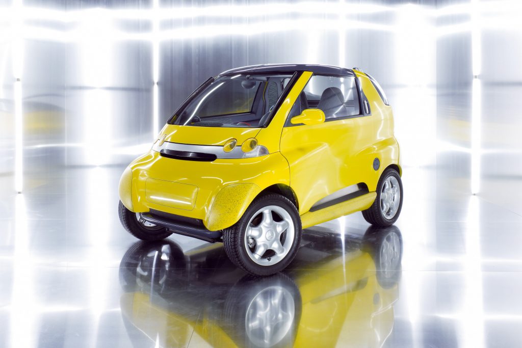 Driving the modern Midget: Revisiting the Smart Roadster | Hagerty UK