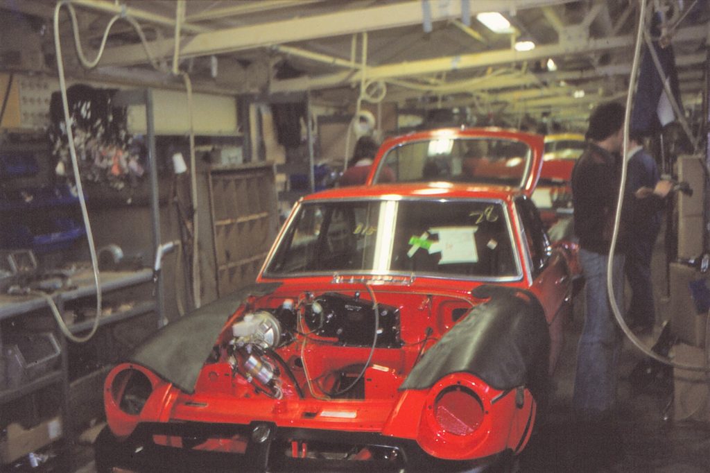 Rare photos capture the final days of MG's Abingdon factory | Hagerty UK