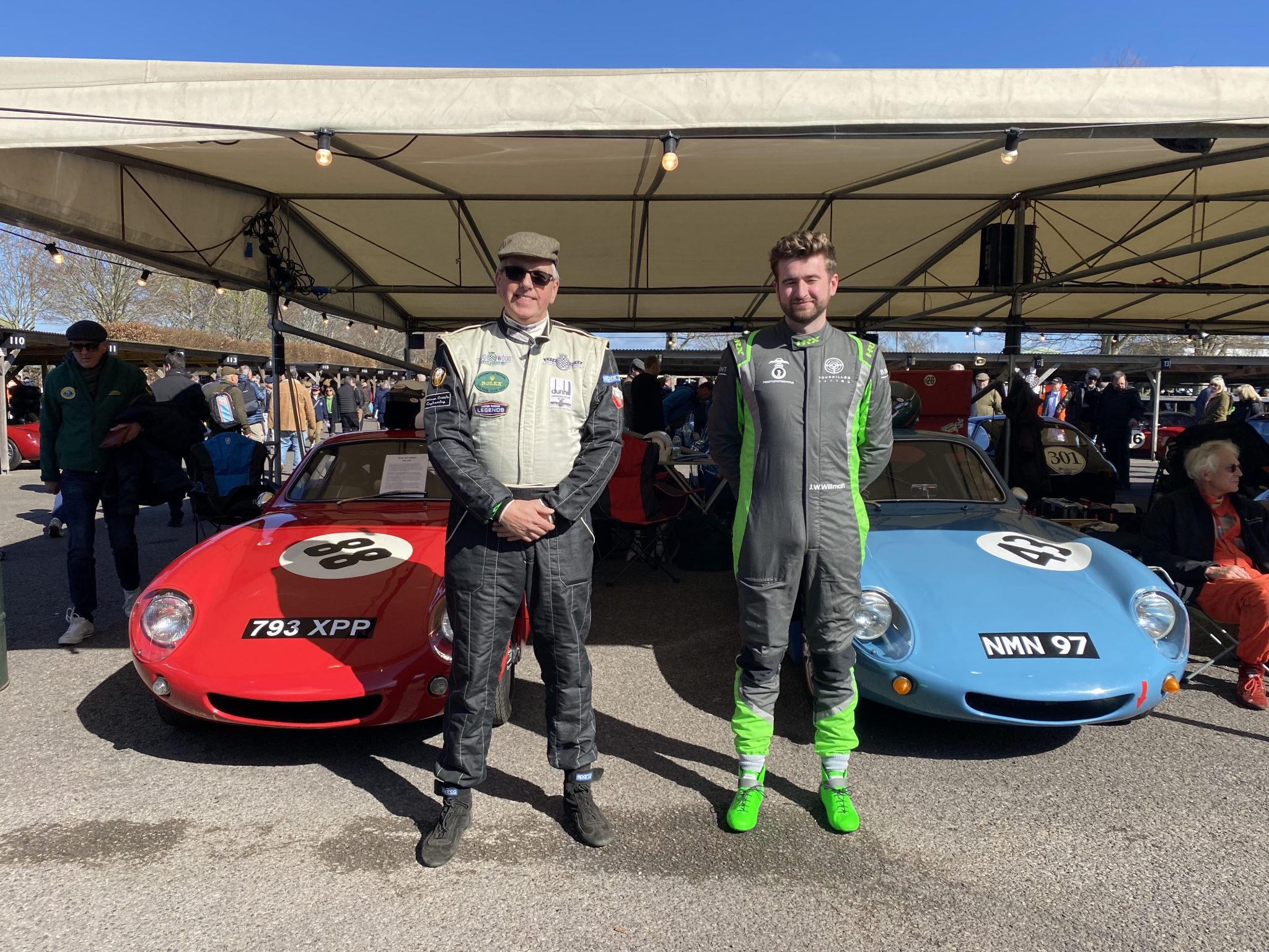 Larging it: Big thrills in tiny cars at the 2022 Goodwood Members’ Meeting | Hagerty UK