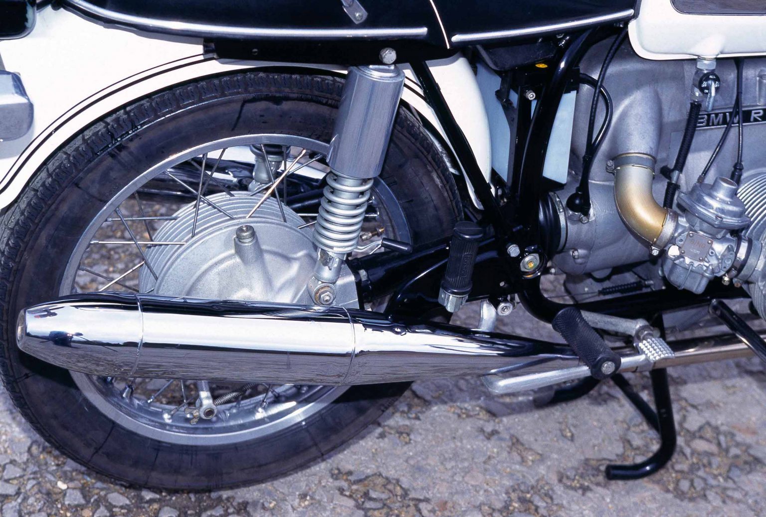 Riding the BMW R75/5 with its gleaming "toaster tank" | Hagerty UK