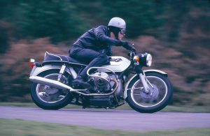 Riding the BMW R75/5 with its gleaming "toaster tank" | Hagerty UK