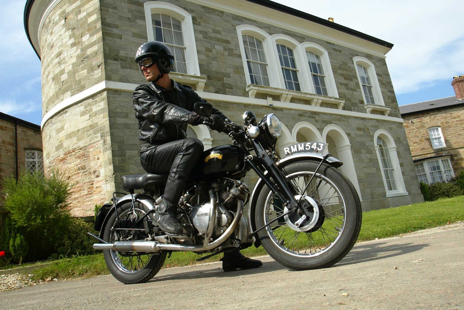 The snarling Vincent Rapide can still mix it on modern roads | Hagerty UK