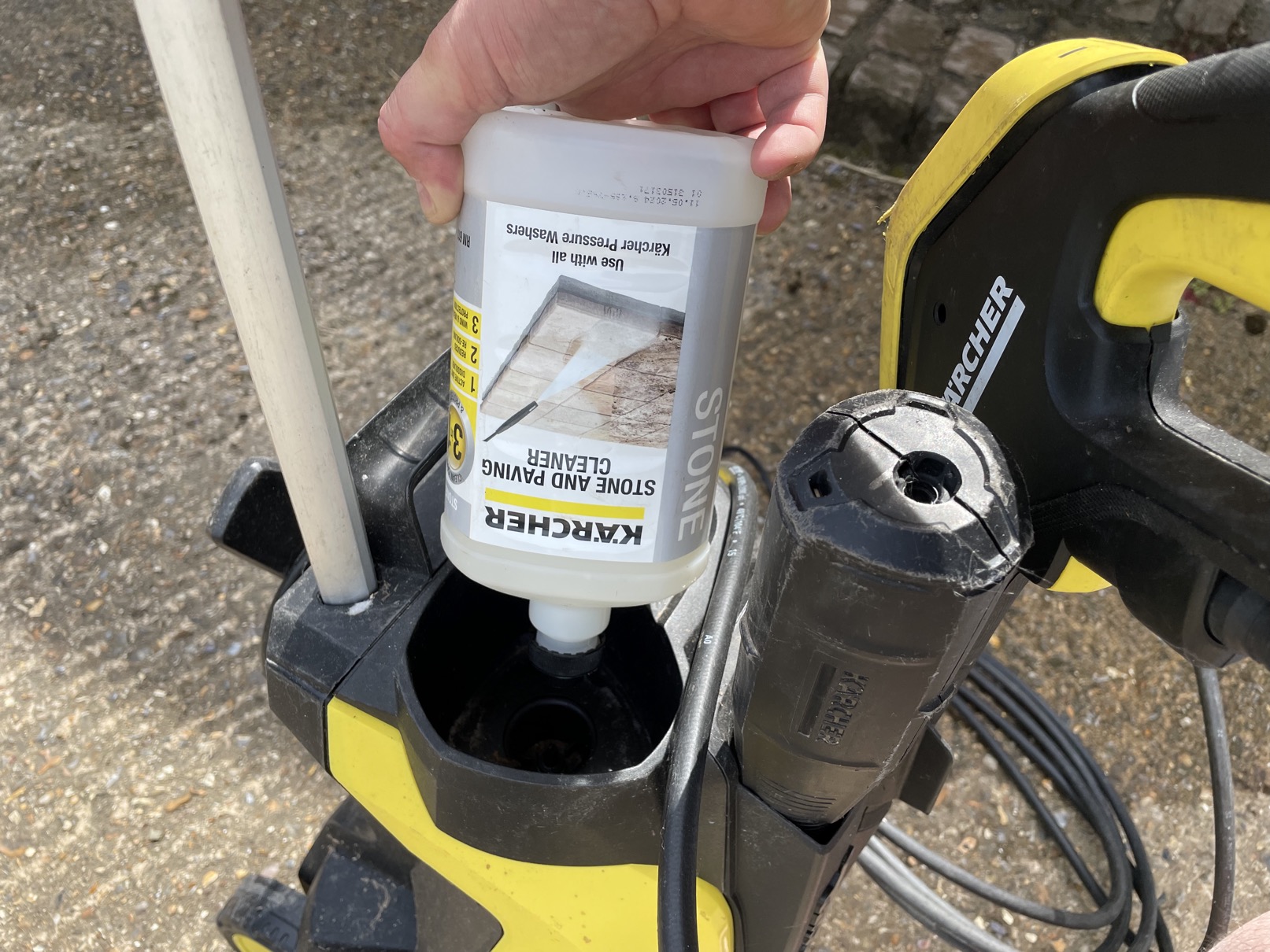 Reviewed & Rated: The best driveway cleaners | Hagerty UK