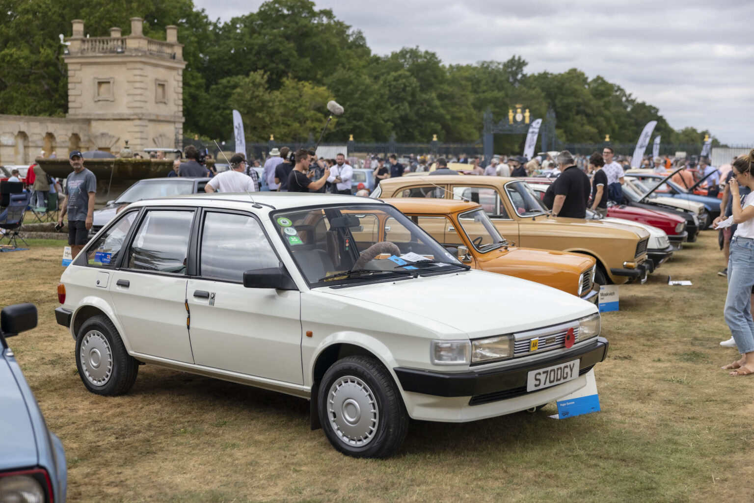 9 ULEZ-compliant classic cars for less than £3000 | Hagerty UK