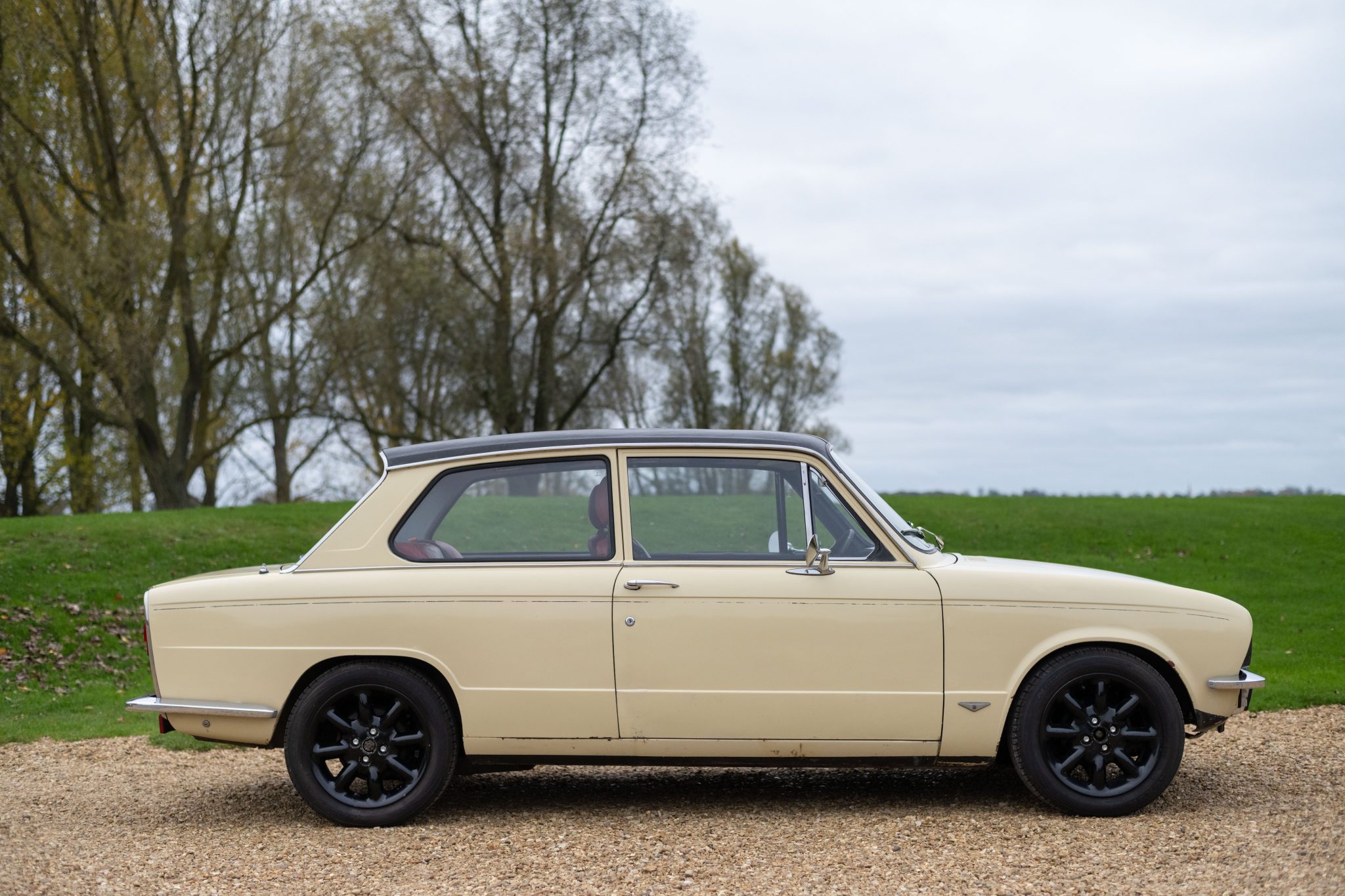 Is this Triumph Toledo V8 restomod the ultimate Stag party? | Hagerty UK