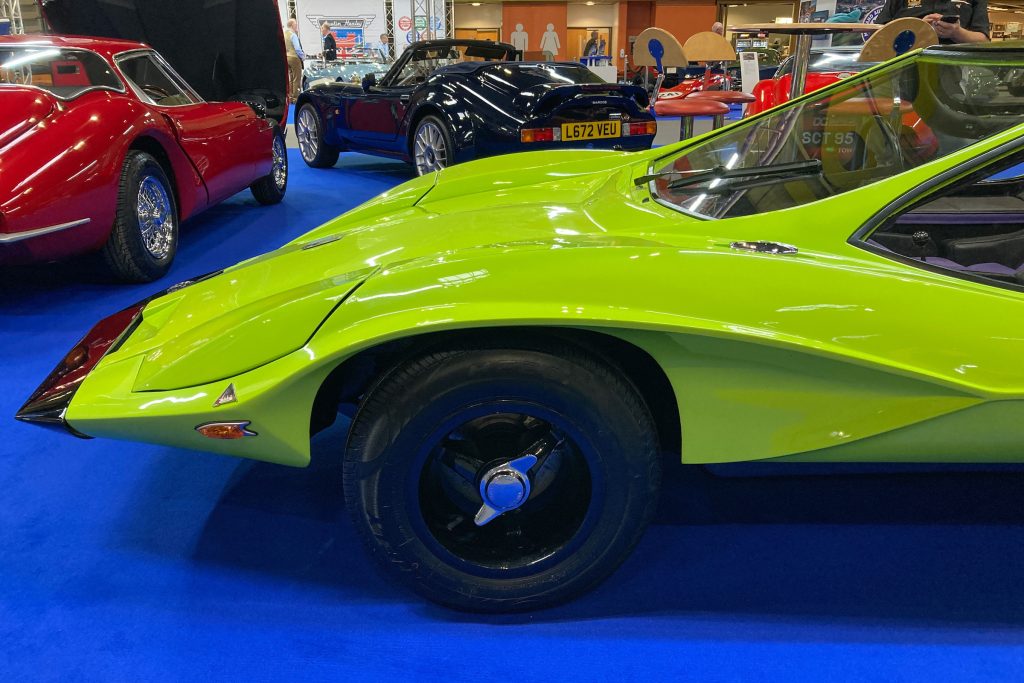 Acid green acid trip: The Adams Probe 2001 took kit car style to the ...