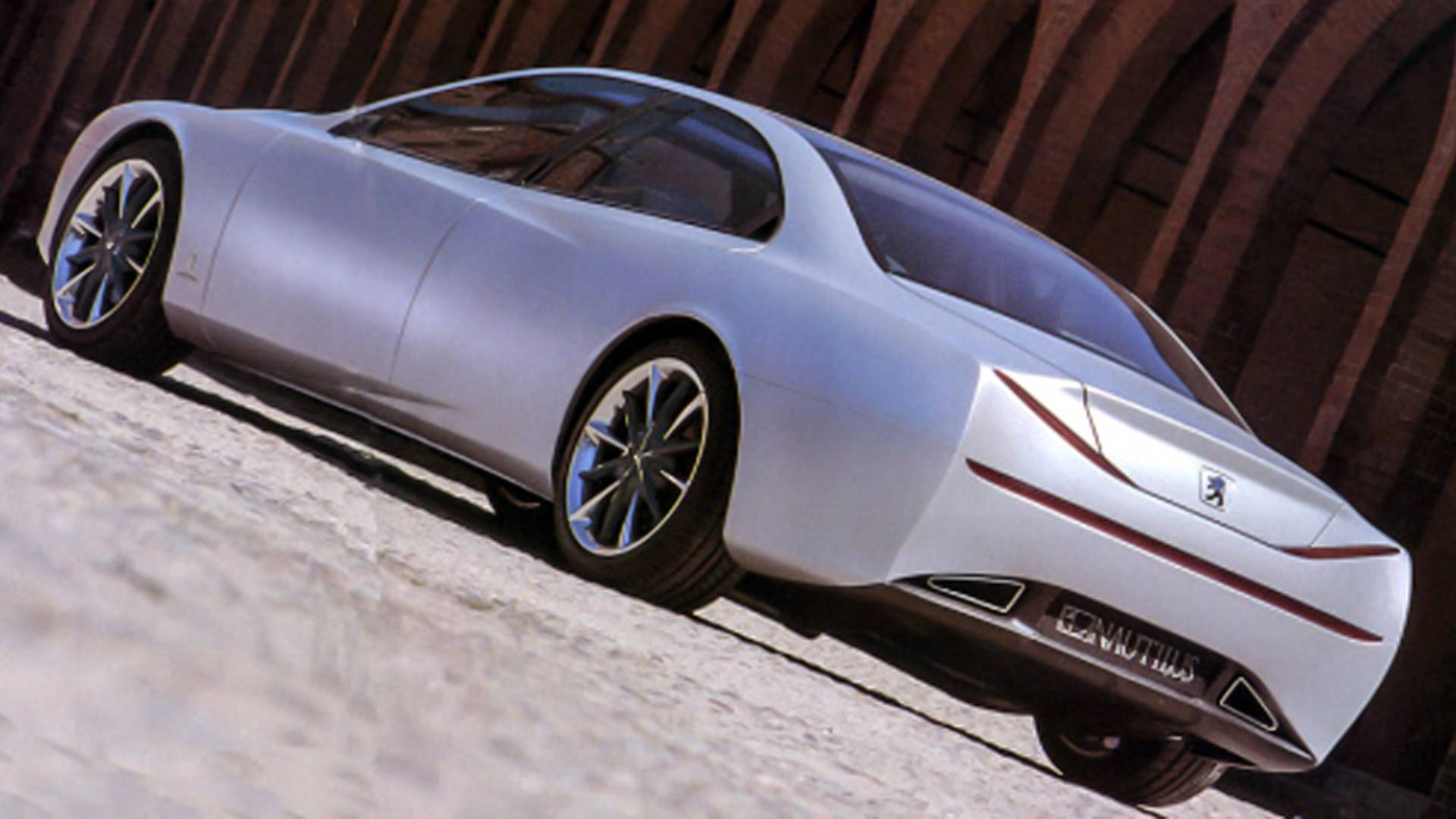10 1990s concept cars that let designers run wild | Hagerty UK