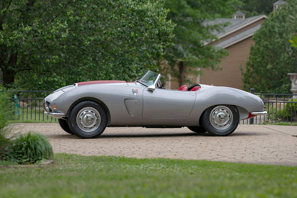 Cars That Time Forgot: Arnolt Bristol | Hagerty UK