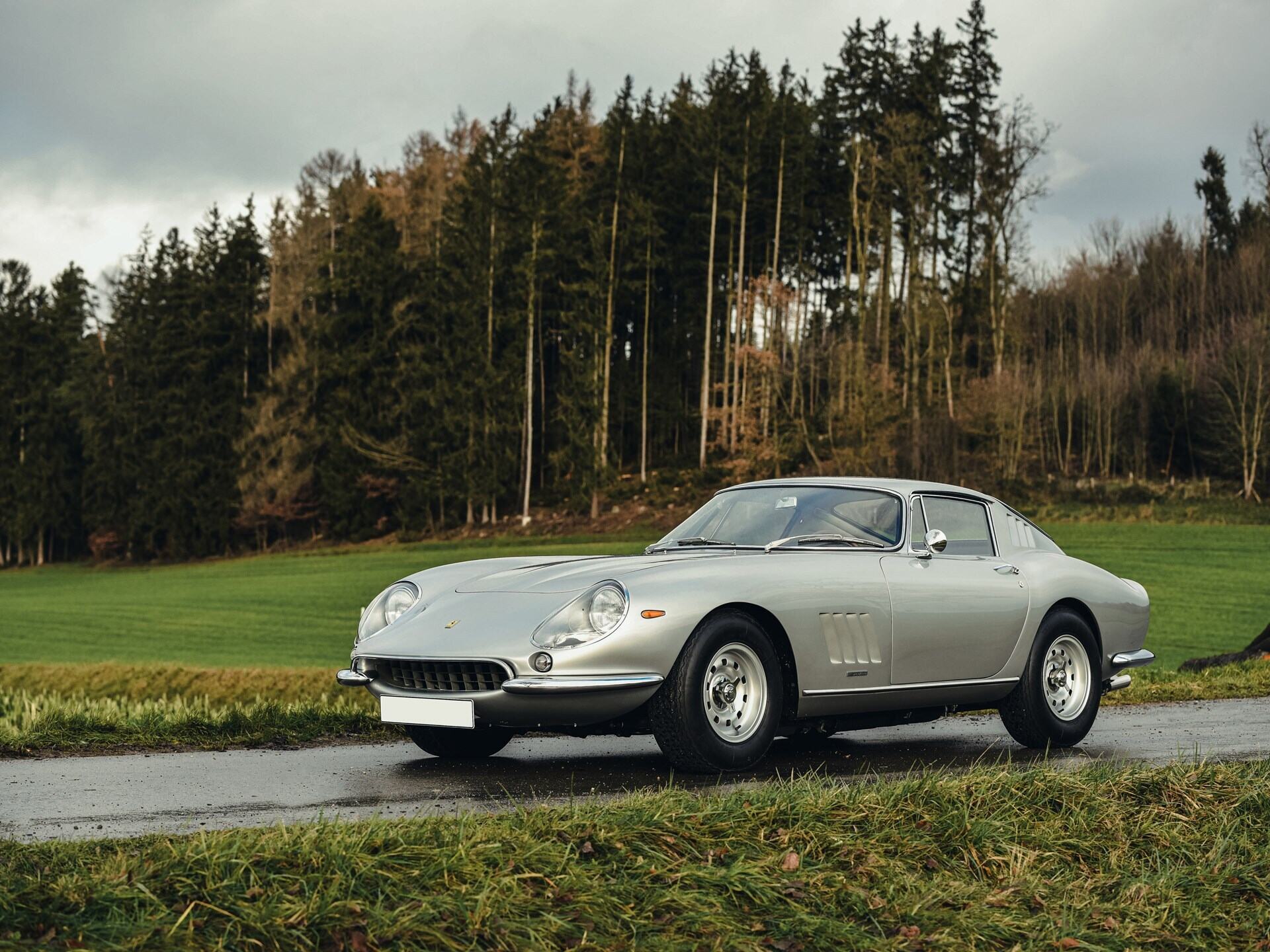 Bellissimo! Our favourite Italian cars at the RM Sotheby's Paris sale ...