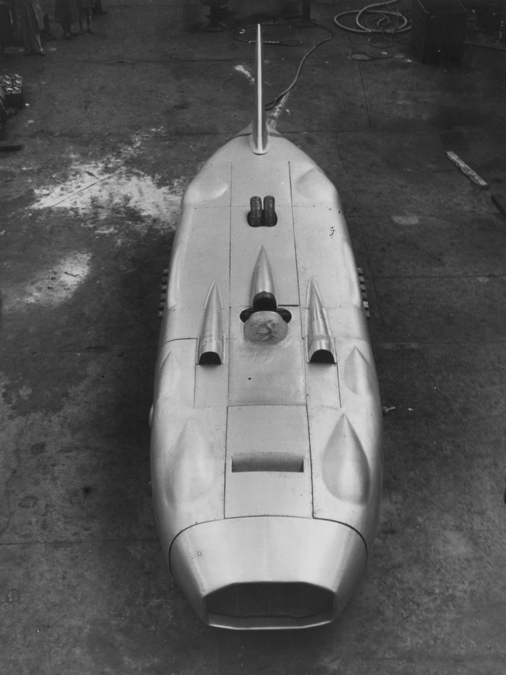 Thunderbolt and lightning-fast: The Captain who set three Land Speed ...