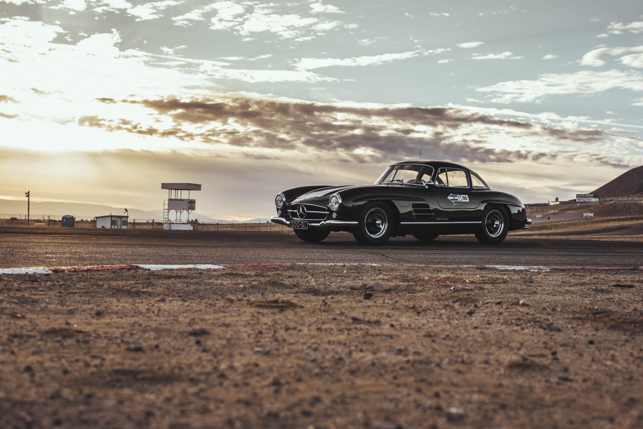 Driving the Greats: Mercedes 300SL Gullwing | Hagerty UK