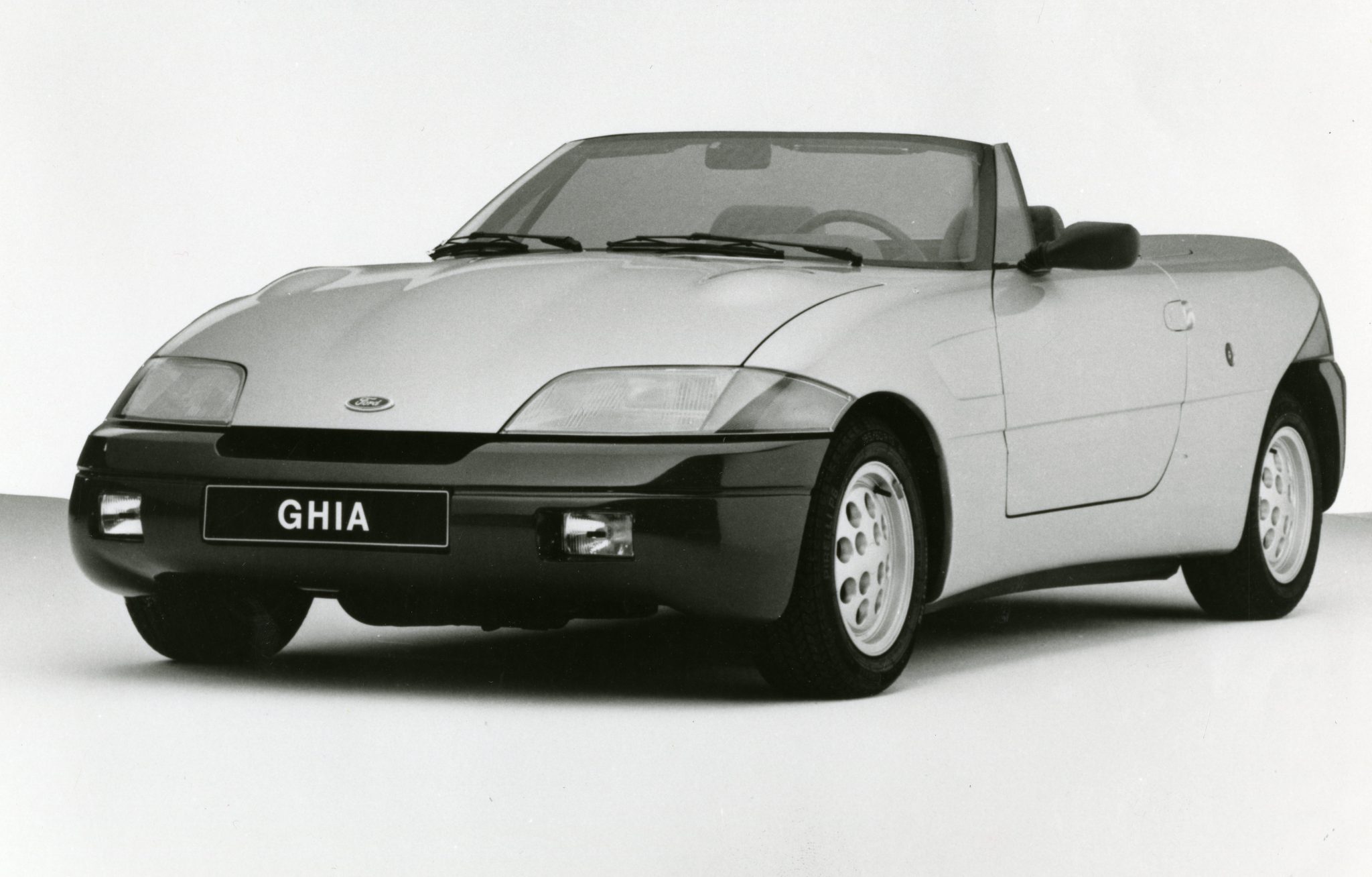 Concept Cars That Never Made The Cut: 1983 Ford Ghia Barchetta | Hagerty UK