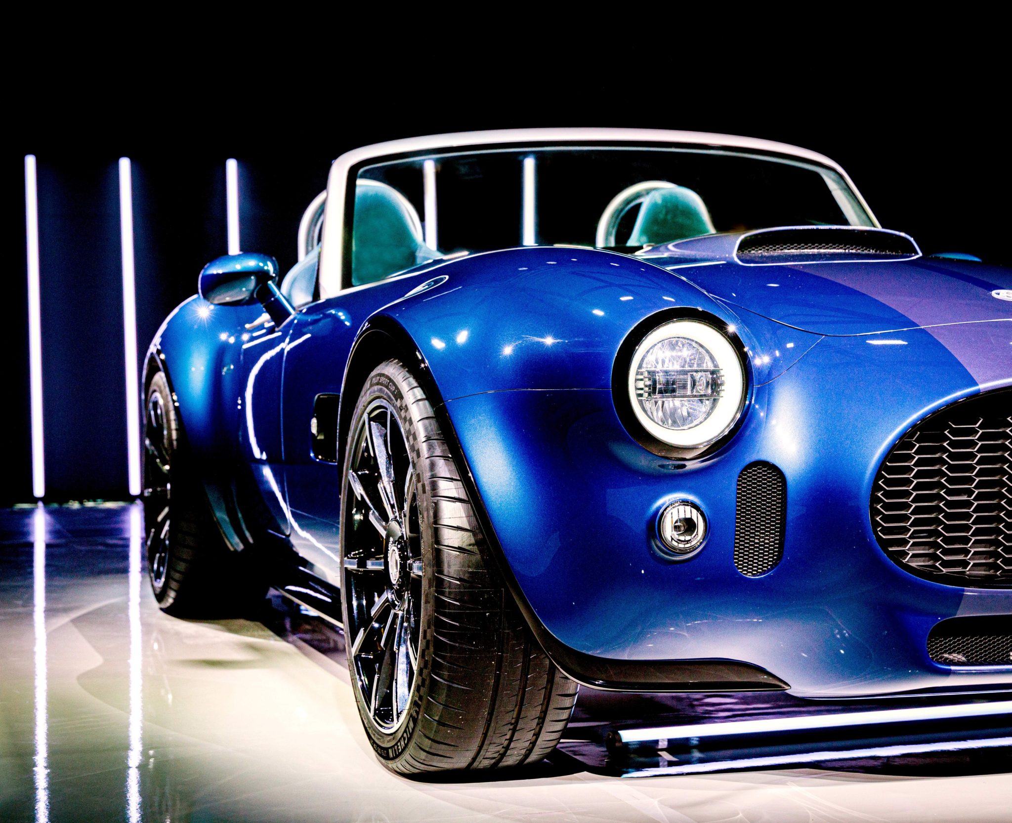 A legend returns as new AC Cobra GT Roadster debuts | Hagerty UK