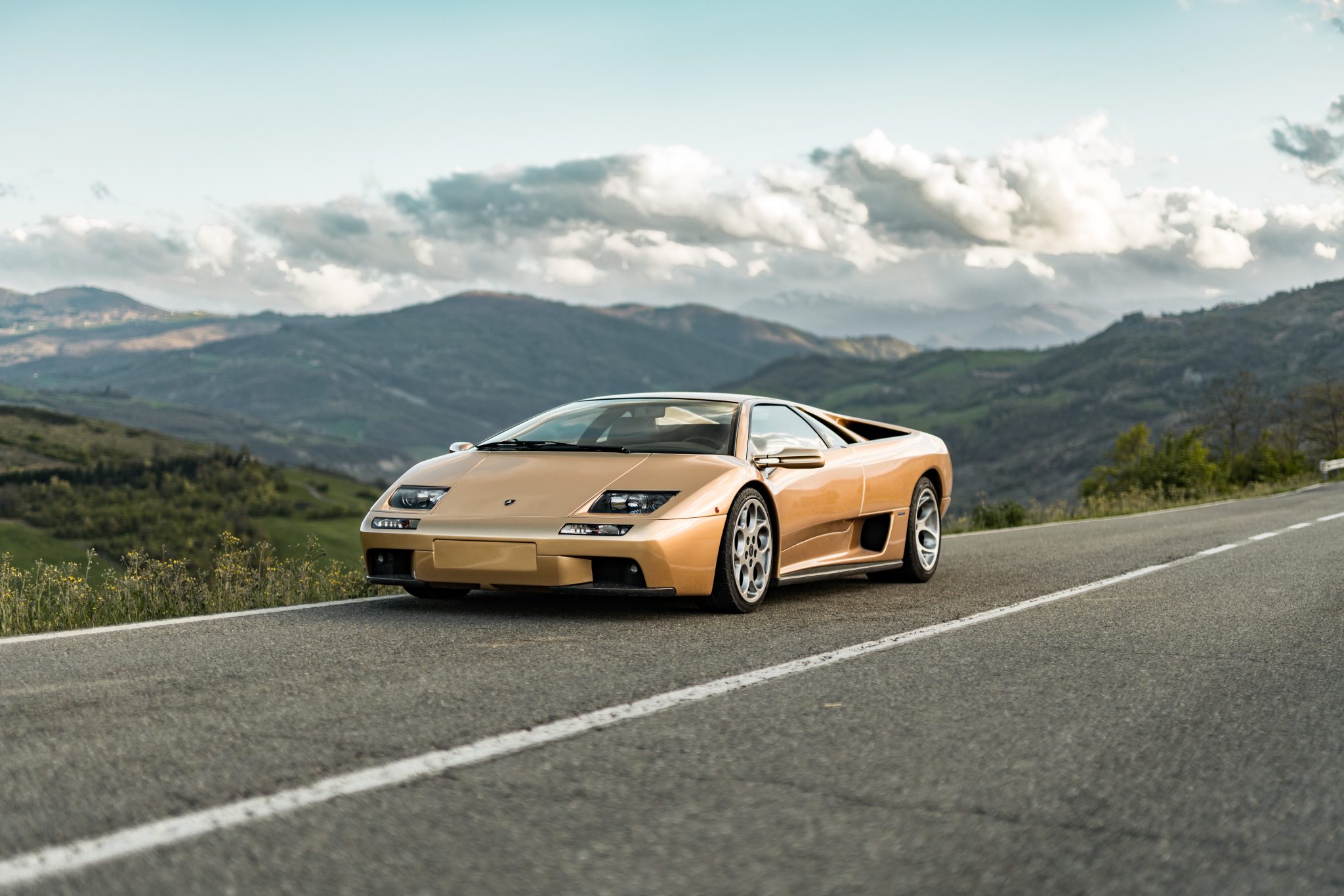 The Diablo 6.0 VT is the best Lamborghini ever built | Hagerty UK