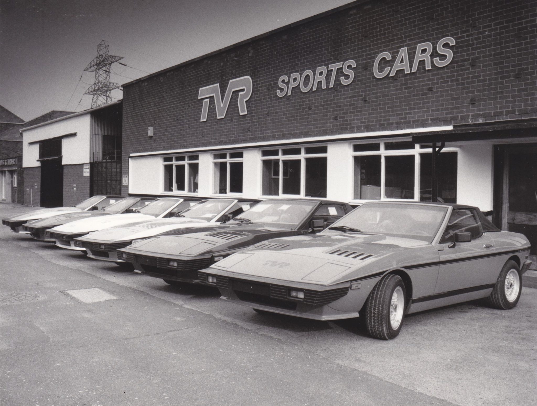 Buying Guide: TVR 350i (1983–1989) | Hagerty UK