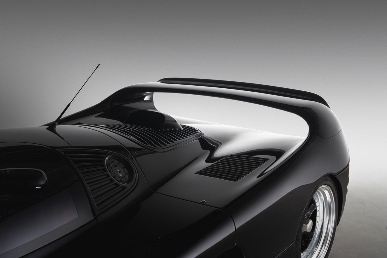 The Schuppan 962 CR is the ultimate non-Porsche Porsche supercar ...