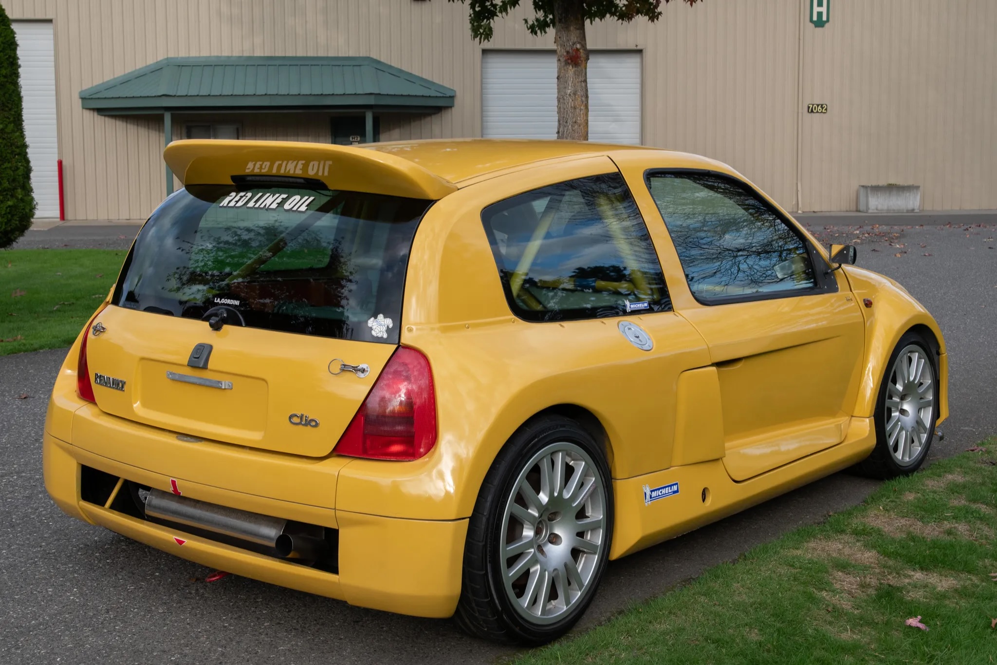 The Renault Clio V6 Trophy is a fun, French track weapon | Hagerty UK