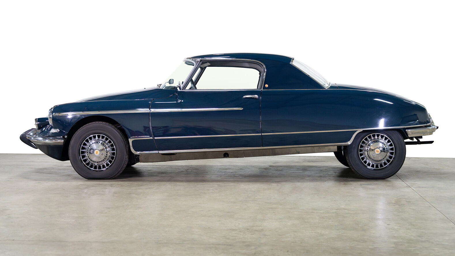 The Best Oddball Cars up for Auction at Amelia Island | Hagerty UK