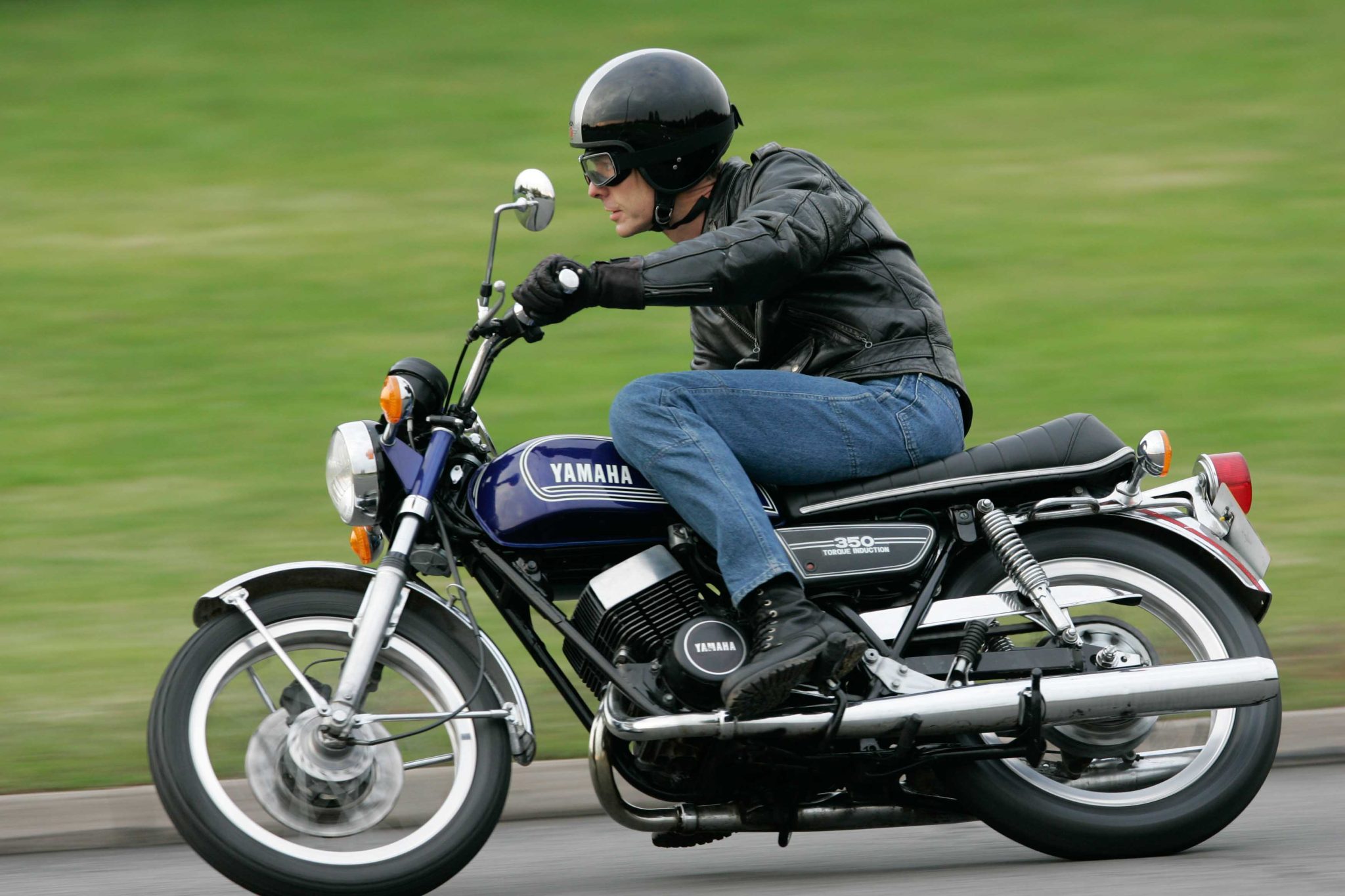 The Yamaha RD350 was the Best Bike of the ’70s | Hagerty UK