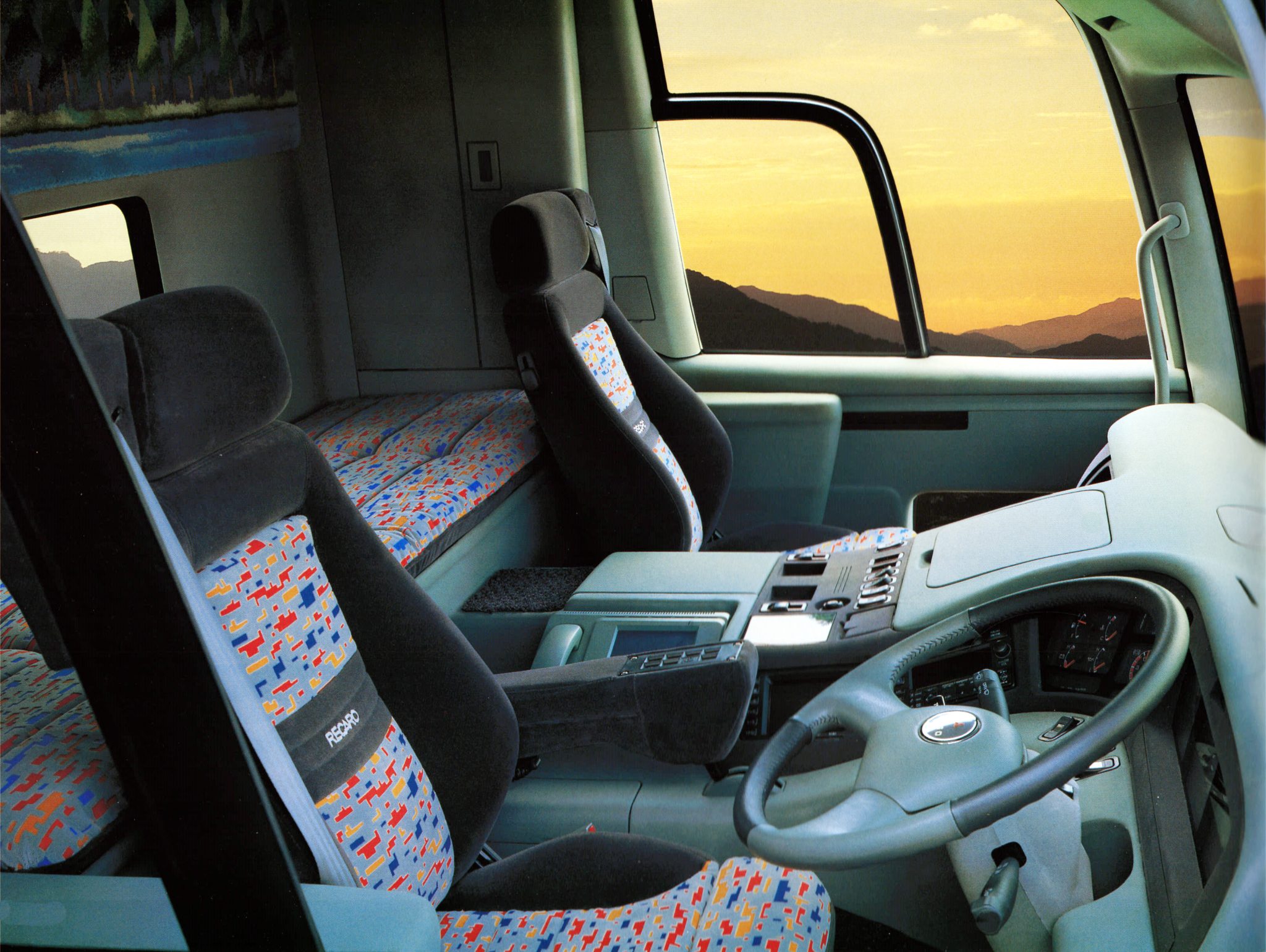 Mitsubishi’s Fuso Concepts Were Fantastic, Futuristic, and Forgotten ...