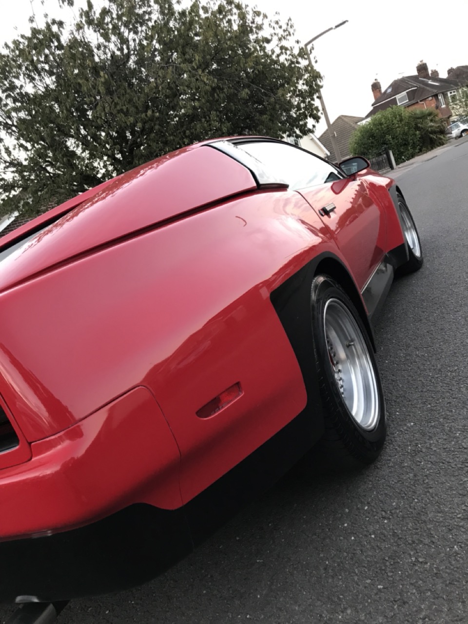 The 1984 Pontiac Tojan Is the Production Car That Beat the F40 to ...