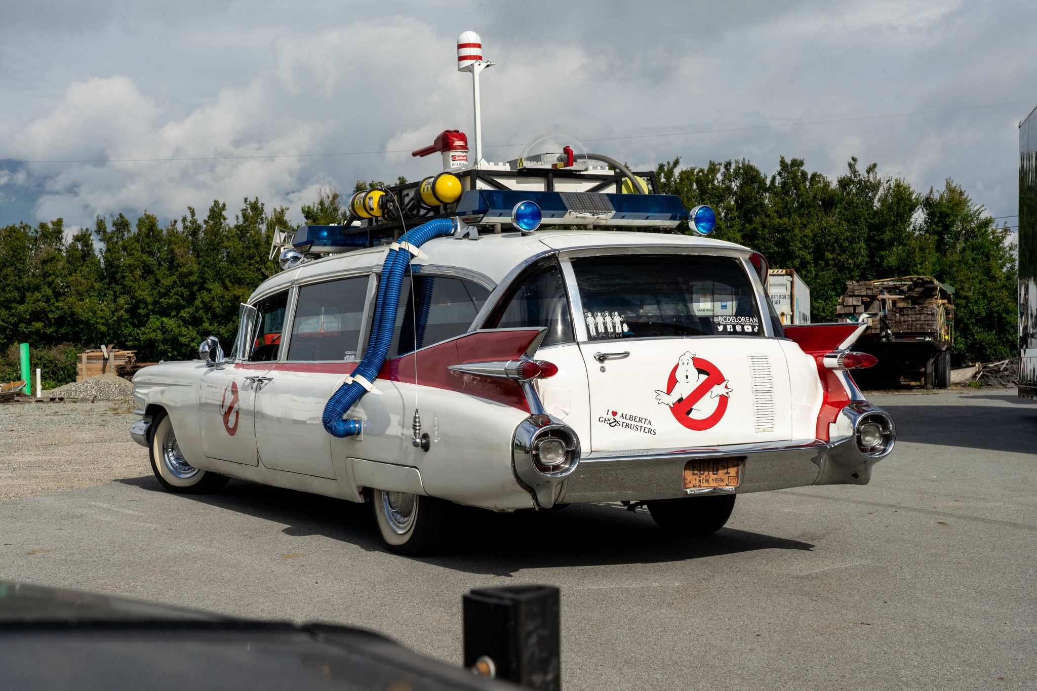 Forty Years After Ghostbusters First Hit Theatres, the Ecto-1 Is Still ...