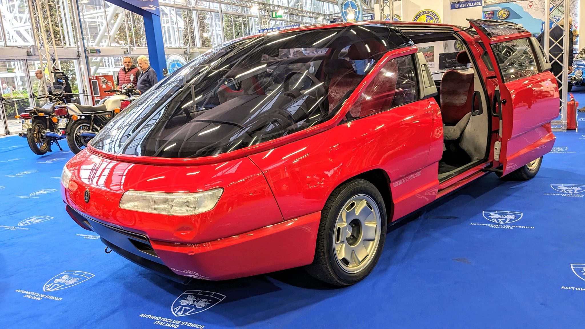 Bertone’s V12-powered Genesis MPV | Hagerty UK