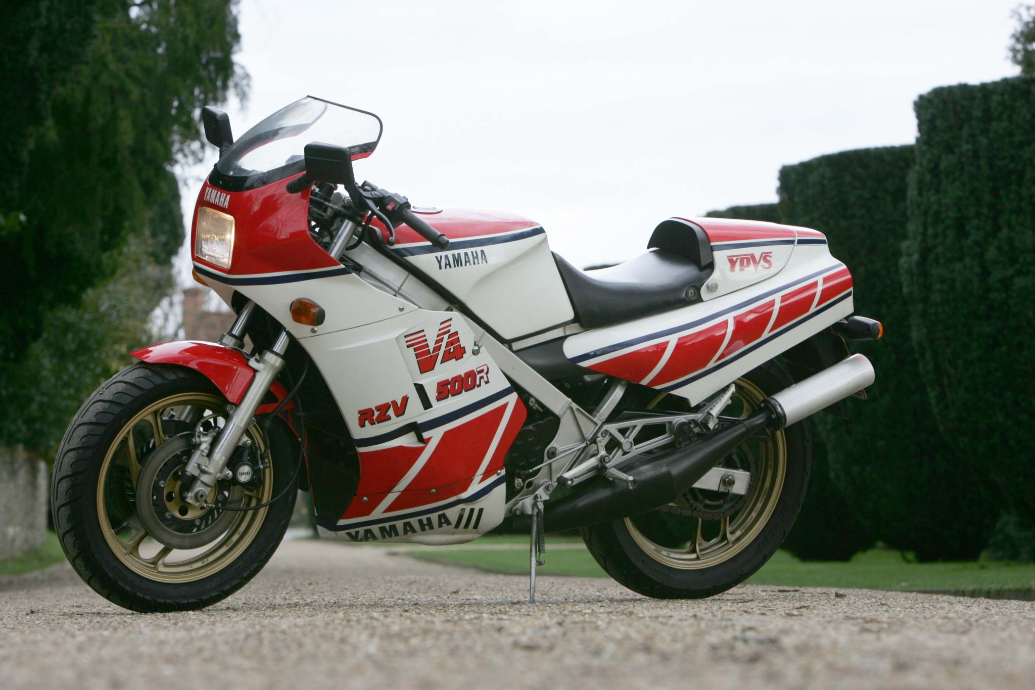 Yamaha RZV500R | Hagerty UK