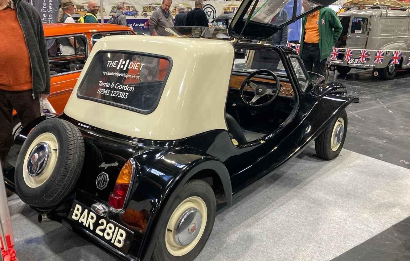 Gordon Diffey's 300,000-mile Magenta is still going strong | Hagerty UK